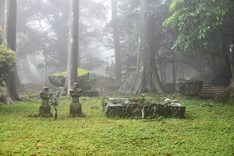 Amida-ji Temple and Mount Myohozan – Tanabe City Kumano Tourism Bureau